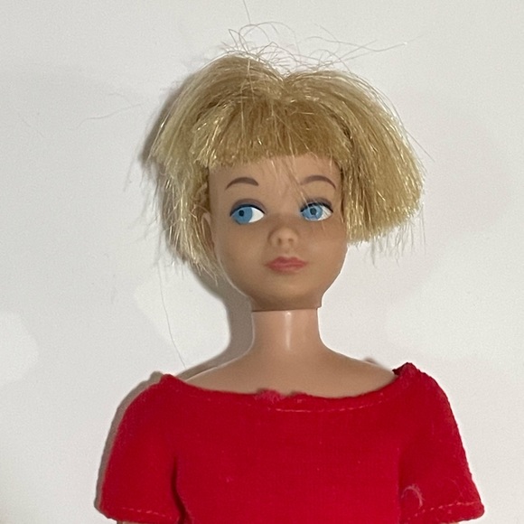 Barbie | Toys | Rare 964 Vintage Skipper School Days Off Yellow ...